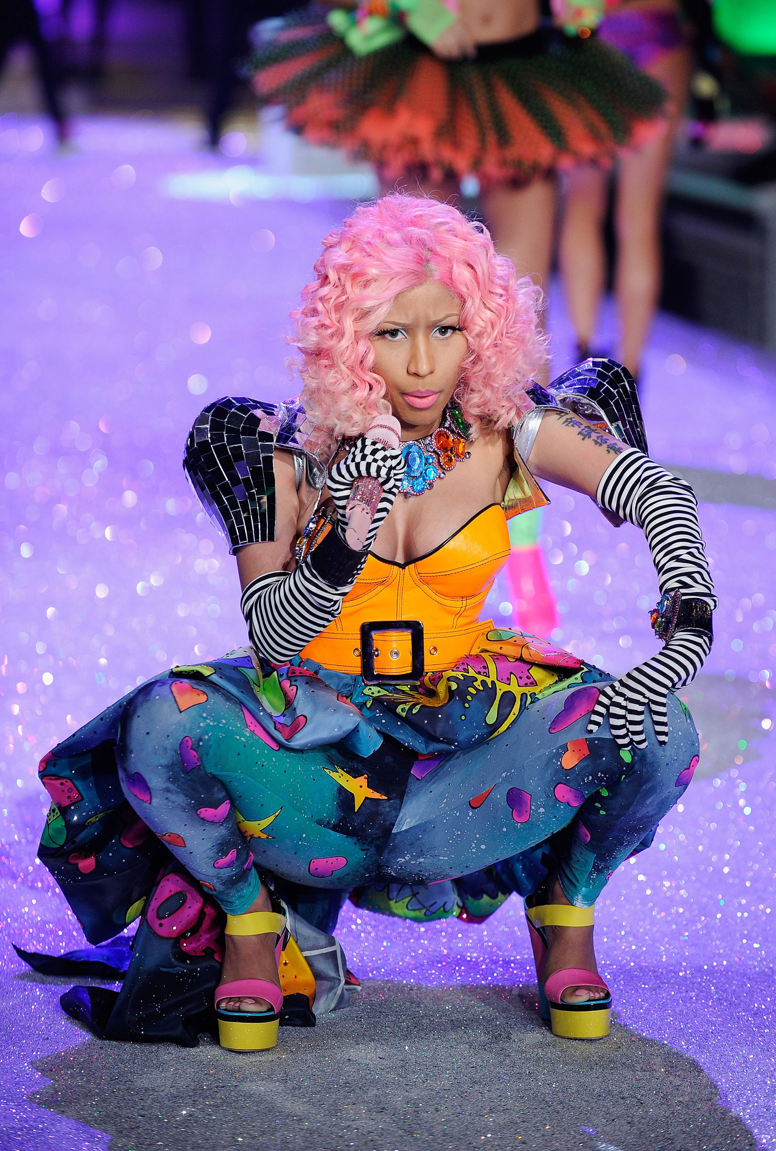 Nicki Minaj Performs At Victoria s Secret Fashion Show In New York Nicki Minaj Performs At Victoria s Secret Fashion Show In New York