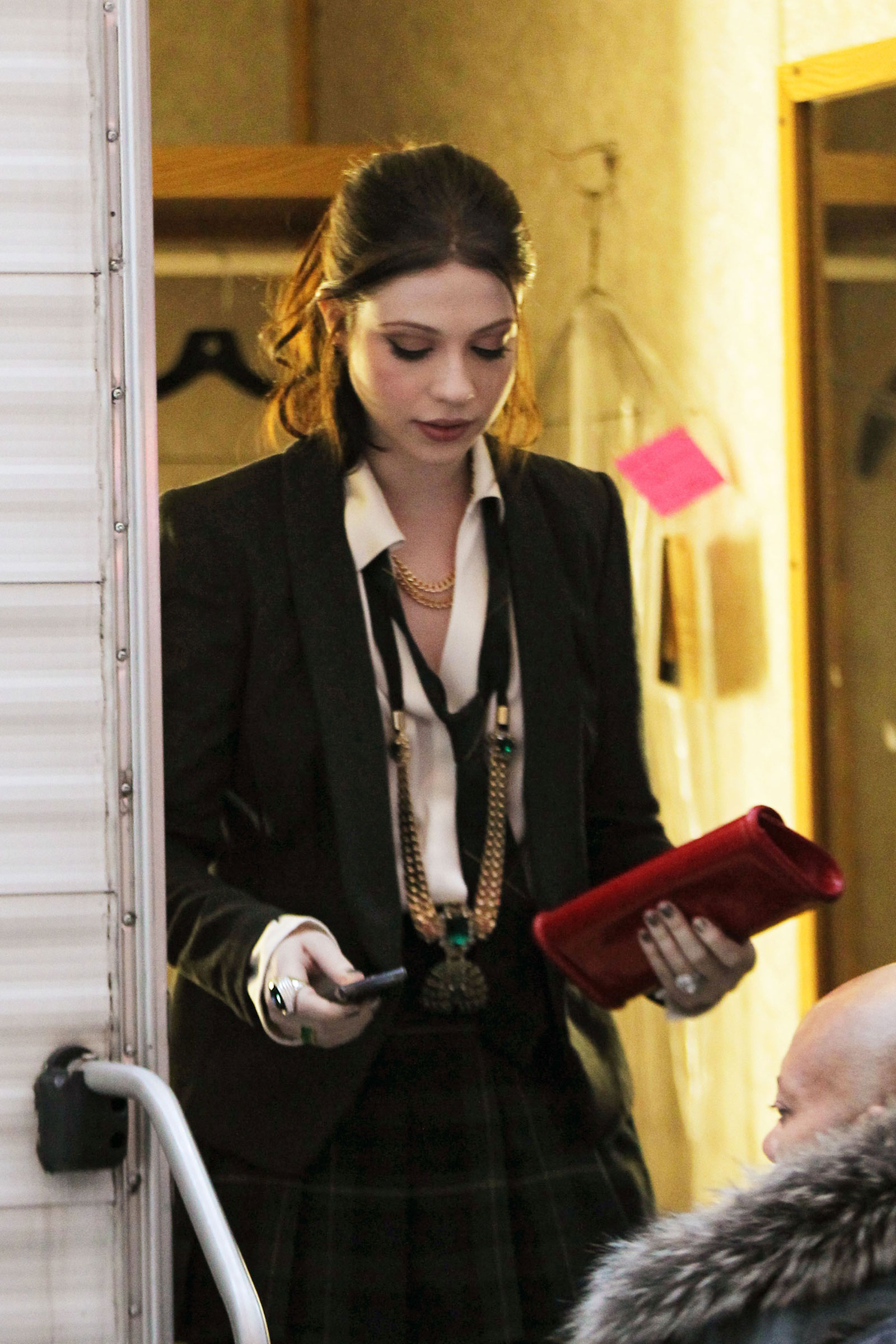 Michelle Trachtenberg at the Gossip Girl Set in New York – HawtCelebs