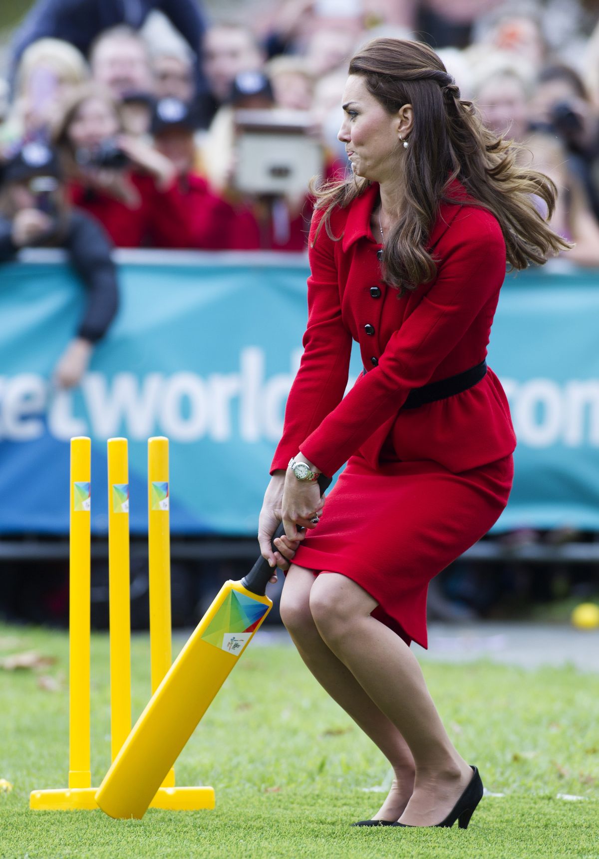KATE MIDDLETON at Latimer Square Gardens in Christchurch in New Zealand ...
