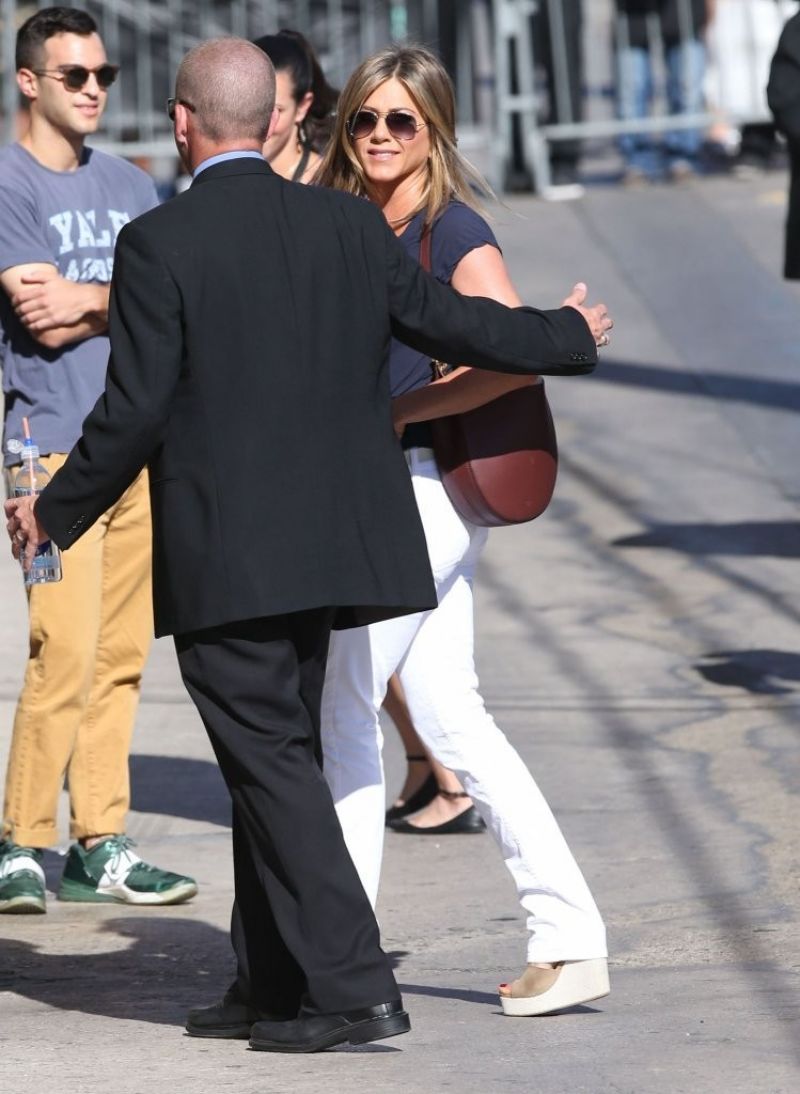 JENNIFER ANISTON Outside Jimmy Kimmel Live! in Hollywood – HawtCelebs