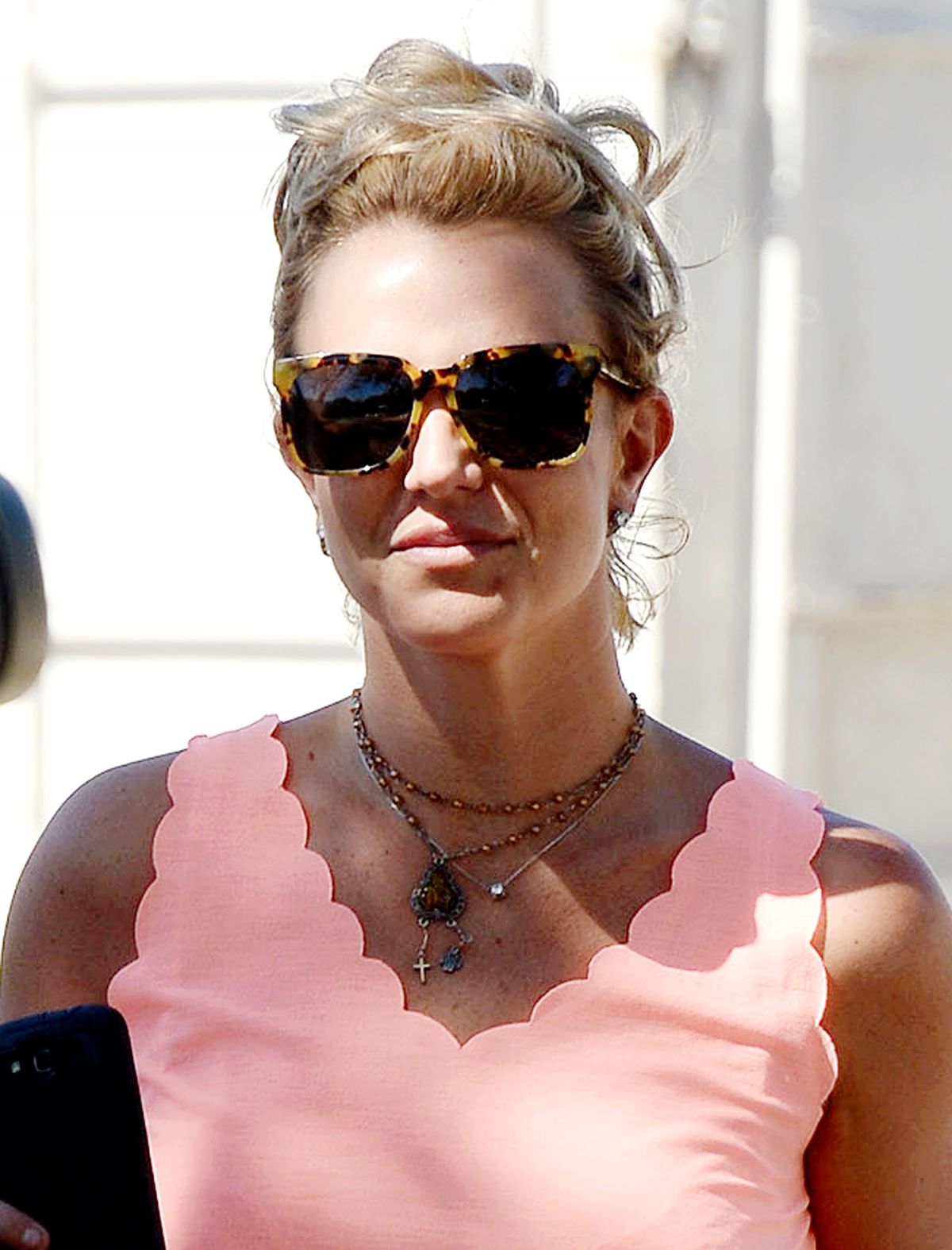 BRITNEY SPEARS Leaves a Office Building in Thousand Oaks – HawtCelebs