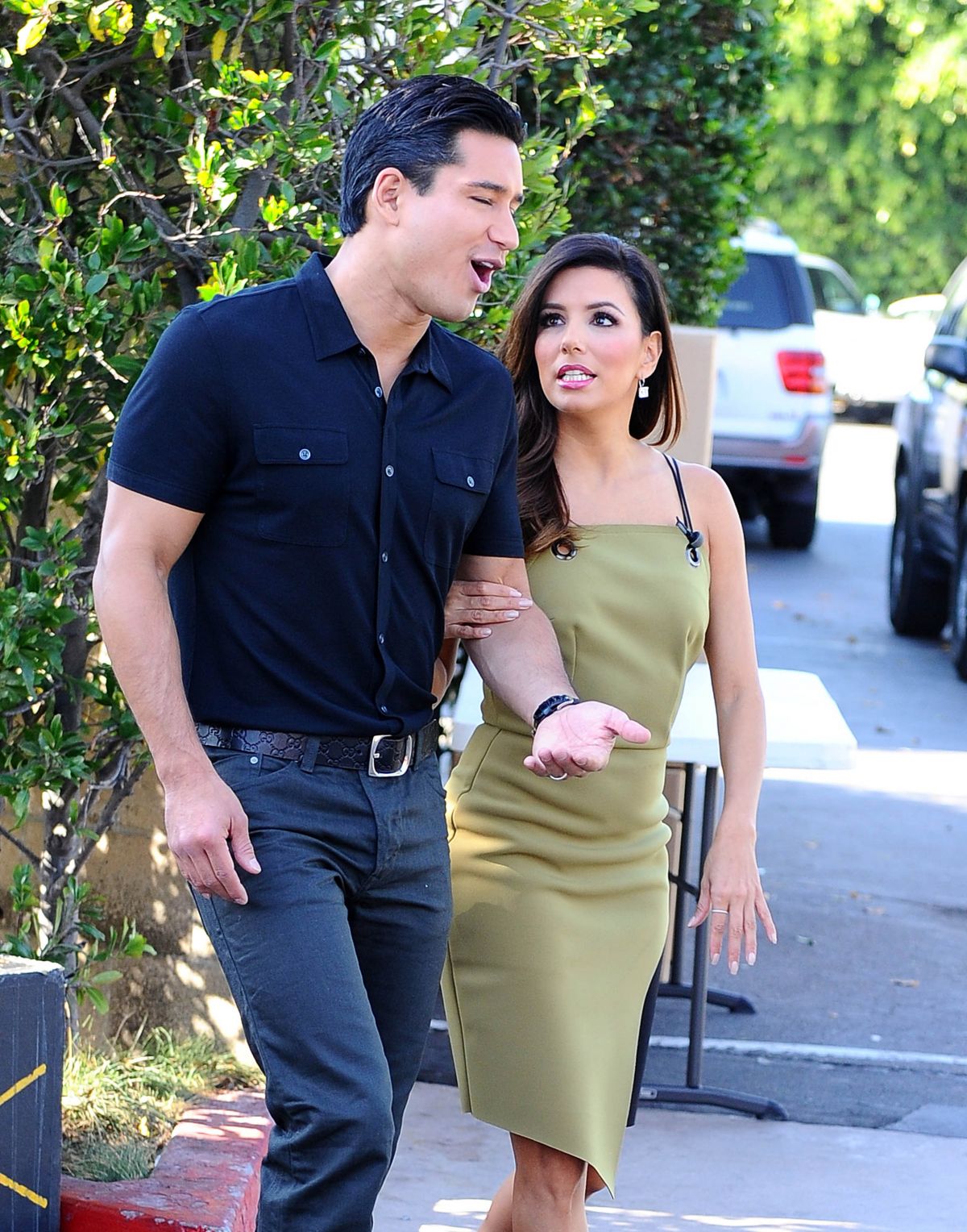 EVA LONGORIA on the Set of Extra in Universal City – HawtCelebs