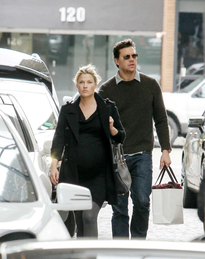 ALI LARTER and Hayes MacArthur Out in West Hollywood – HawtCelebs