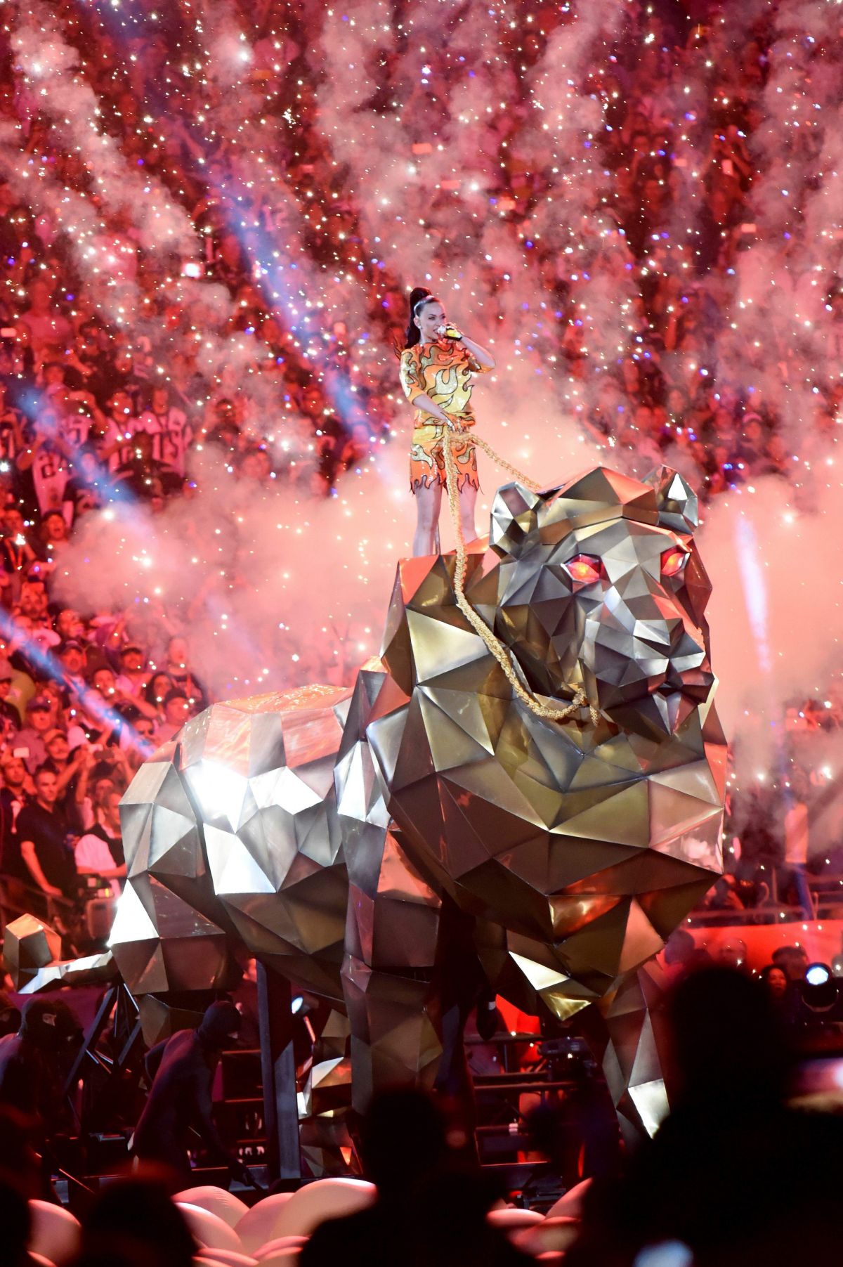 KATY PERRY Performs at Superbowl XLIX Halftime Show – HawtCelebs