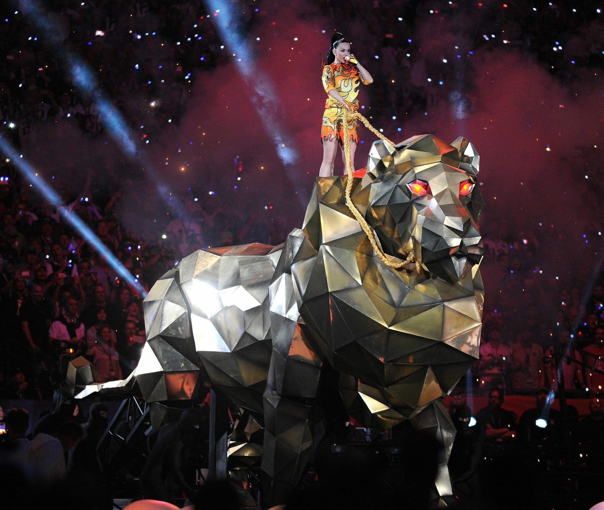 KATY PERRY Performs at Superbowl XLIX Halftime Show – HawtCelebs