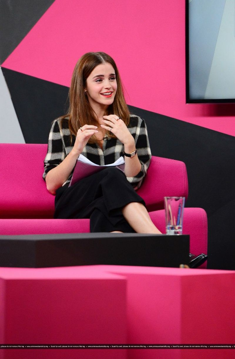 EMMA WATSON at Heforshe Facebook Q&A in London – HawtCelebs