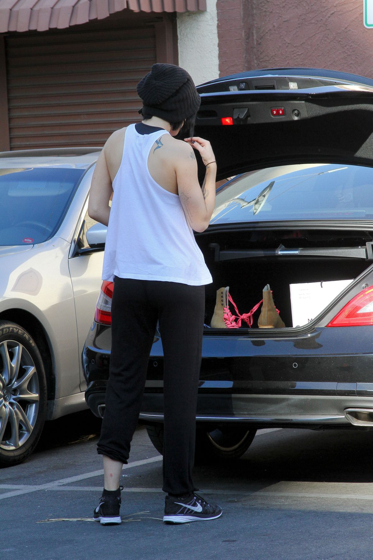 RUMER WILLIS at Dancing with the Stars Practice in Hollywood – HawtCelebs