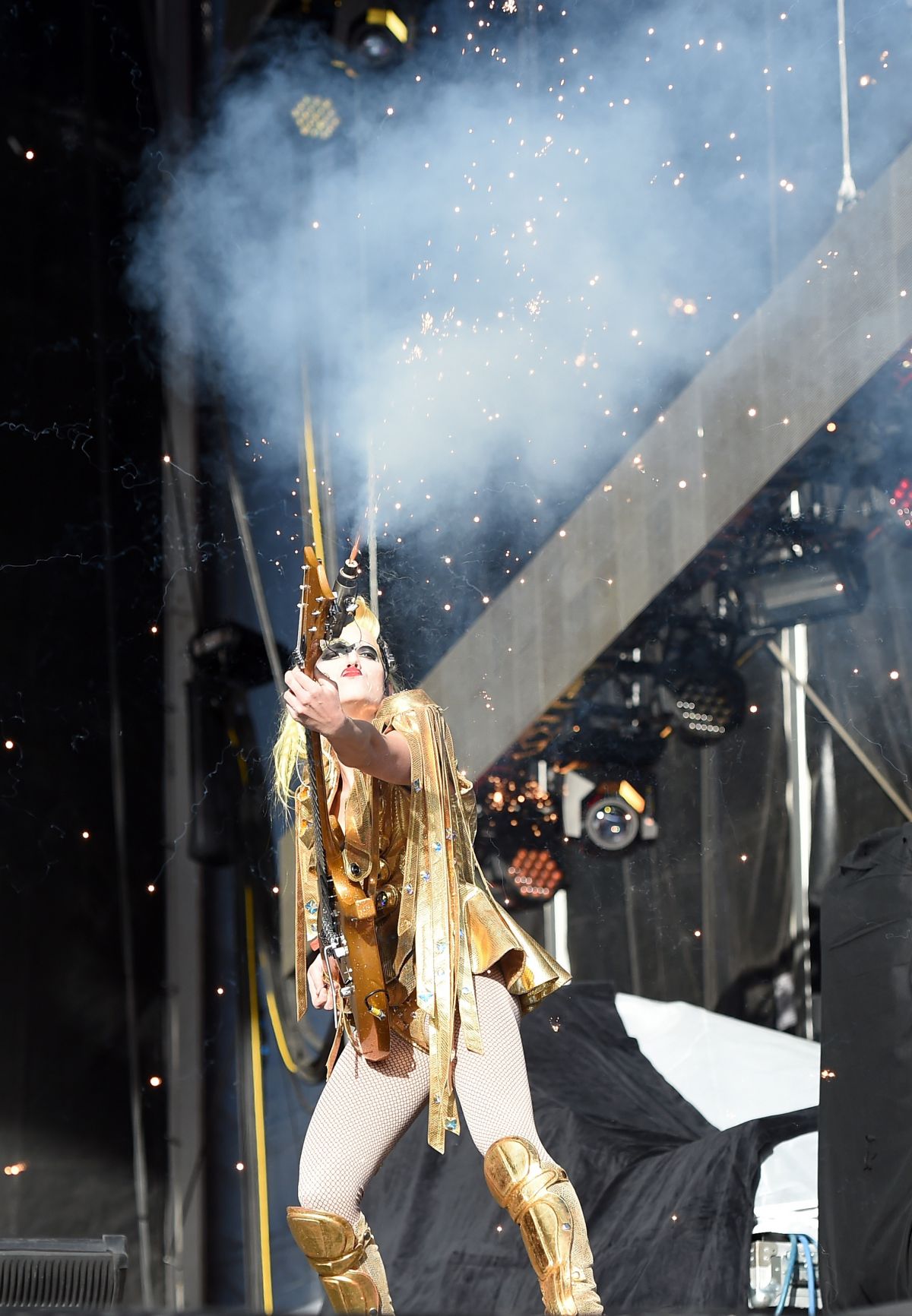 GINA GLEASON Performs at Rock in Rio USA 2015 in Las Vegas – HawtCelebs