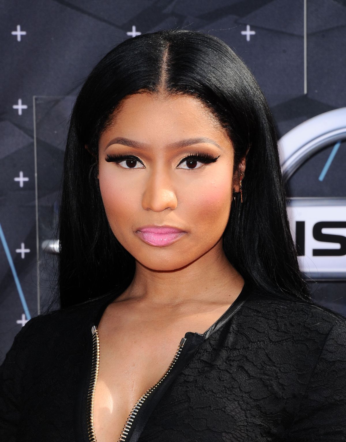 NICKI MINAJ At 2015 BET Awards In Los Angeles HawtCelebs NICKI MINAJ At 2015 BET Awards In Los Angeles HawtCelebs