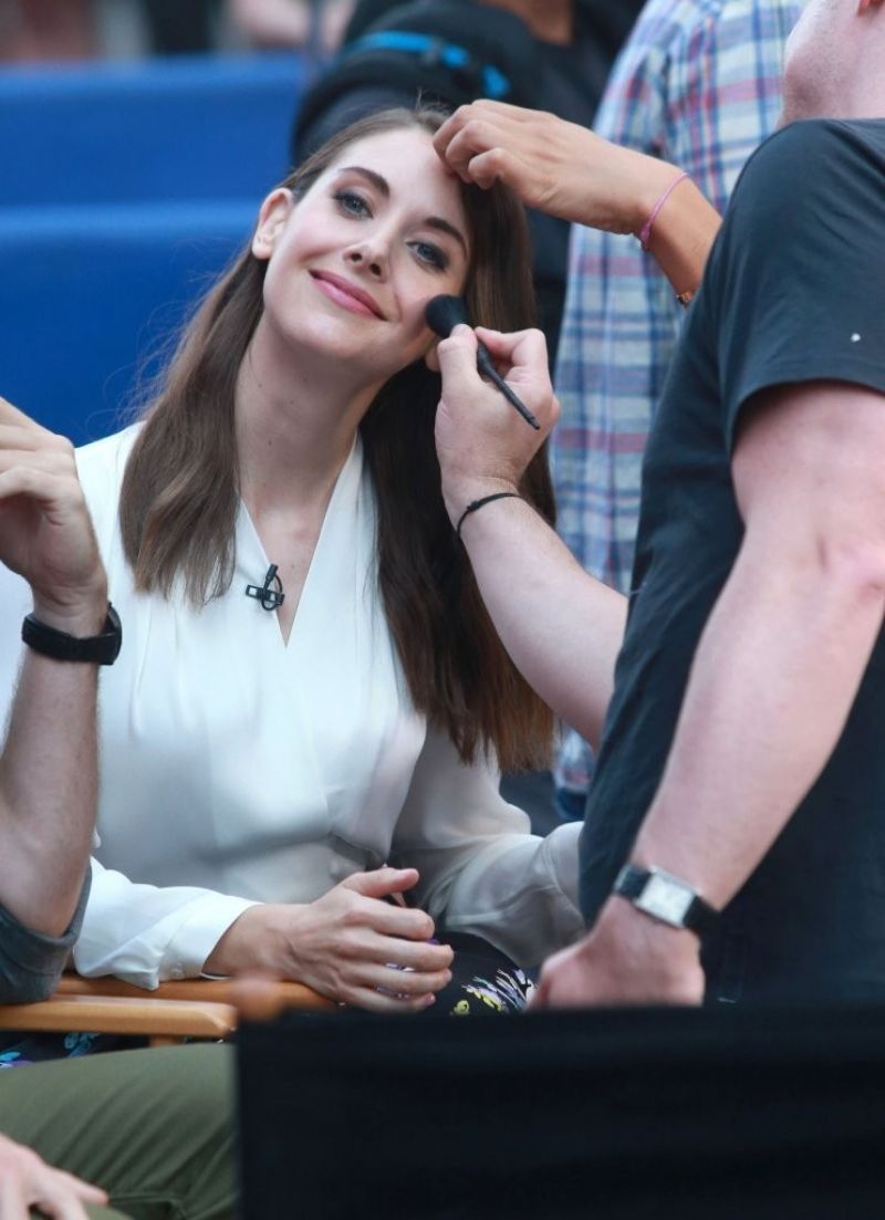 ALISON BRIE at Good Morning America in New York 09/08/2015 – HawtCelebs