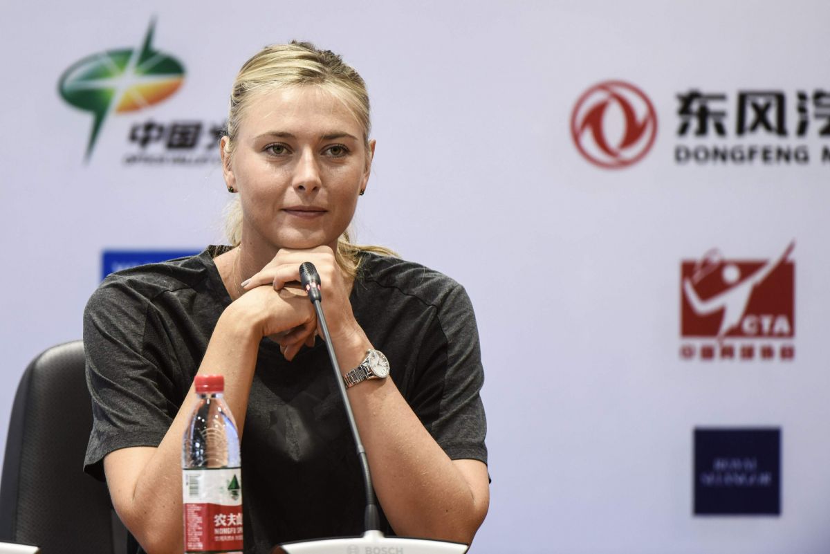 MARIA SHARAPOVA at a Press cConference in Wuhan 09/26/2015 – HawtCelebs