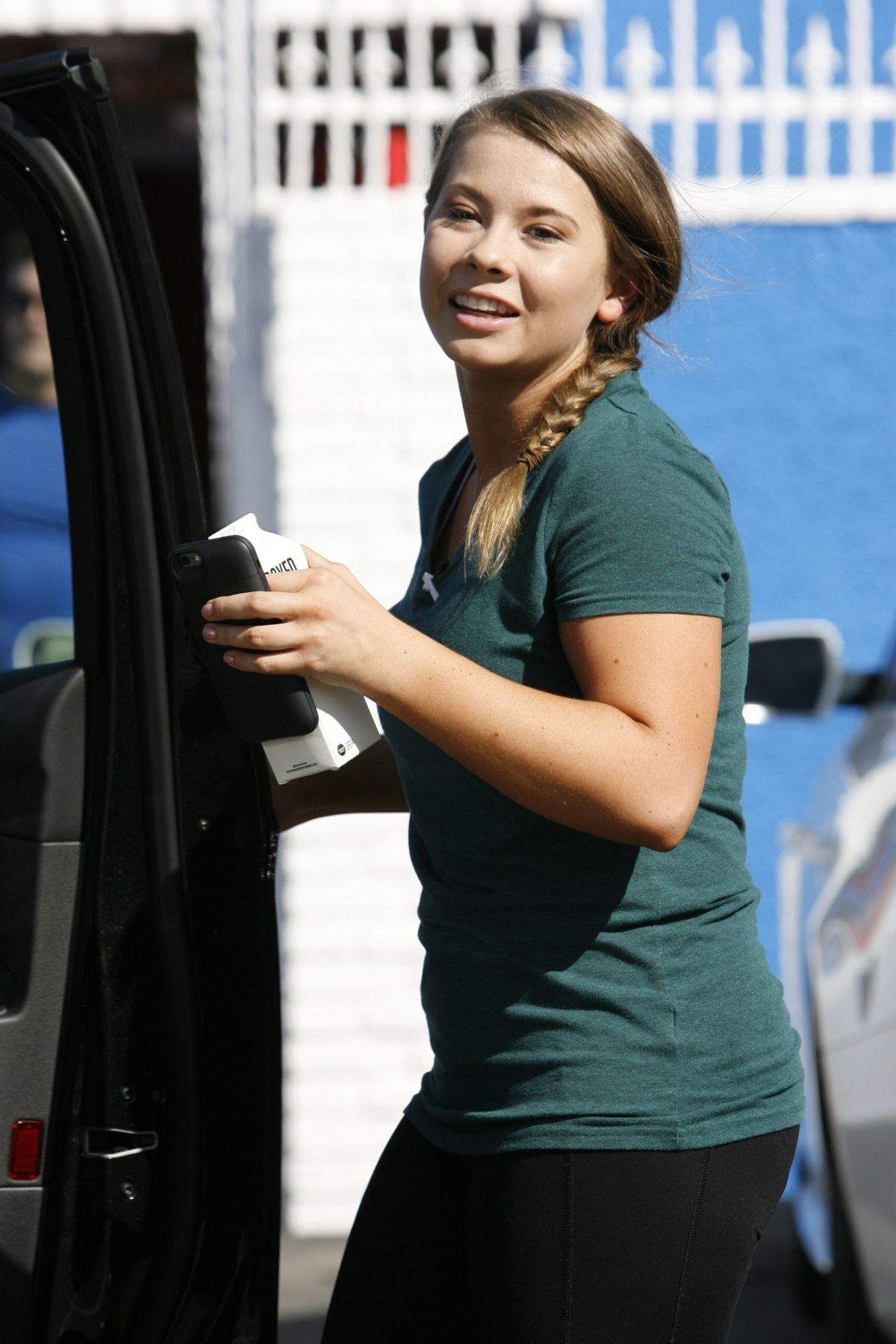 BINDI IRWIN Arrives at DWTS Studio in Hollywood 10/06/2015 – HawtCelebs