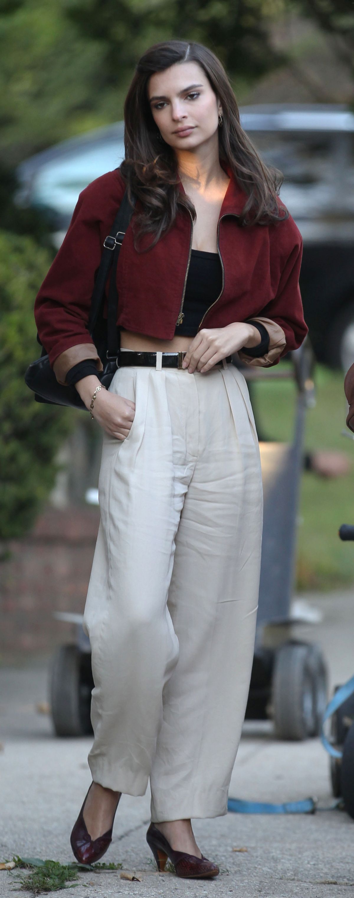 EMILY RATAJKOWSKI on the Set of Cruise in New York 10/20/2015 – HawtCelebs
