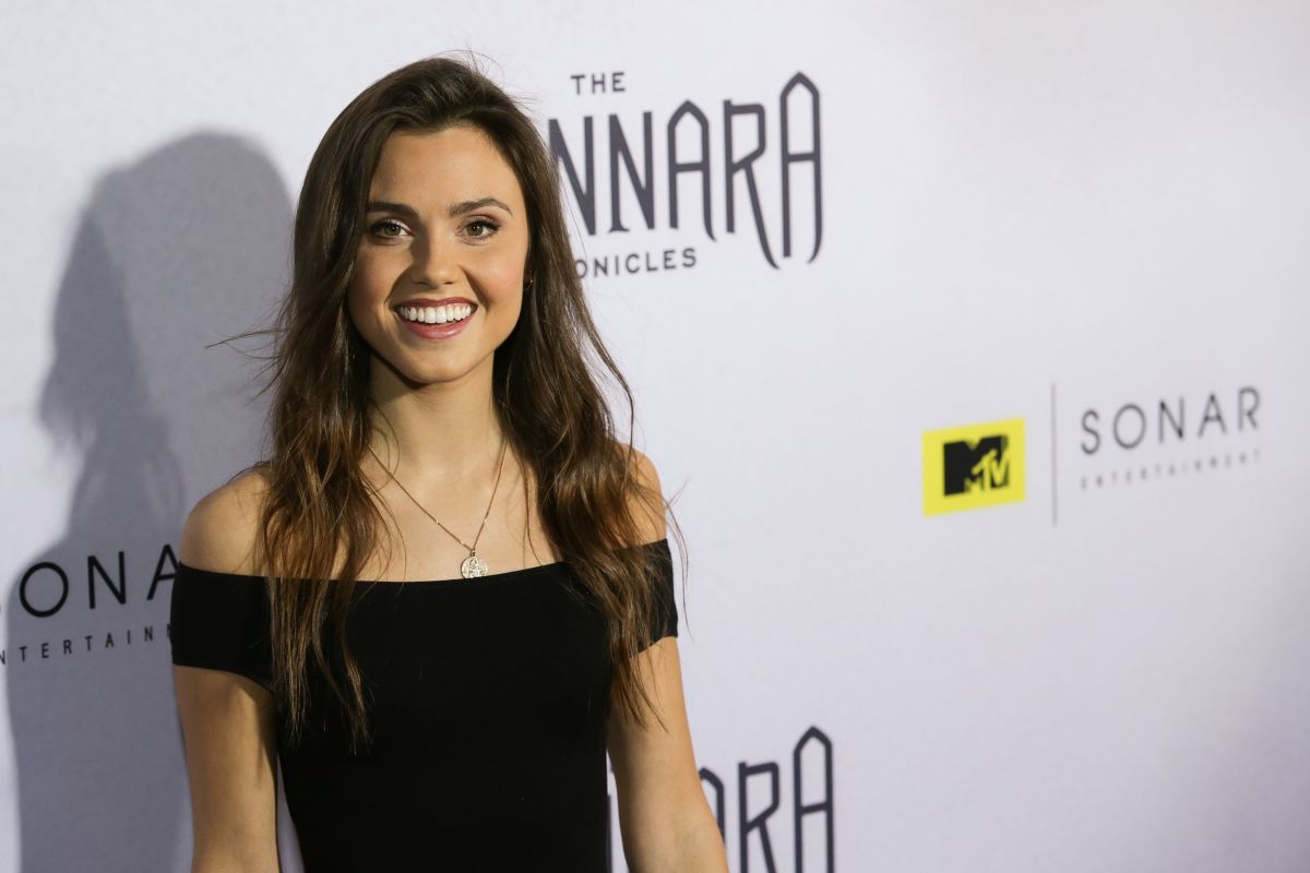 POPPY DRAYTON at The Shannara Chronicles Premiere Party in Los Angeles ...