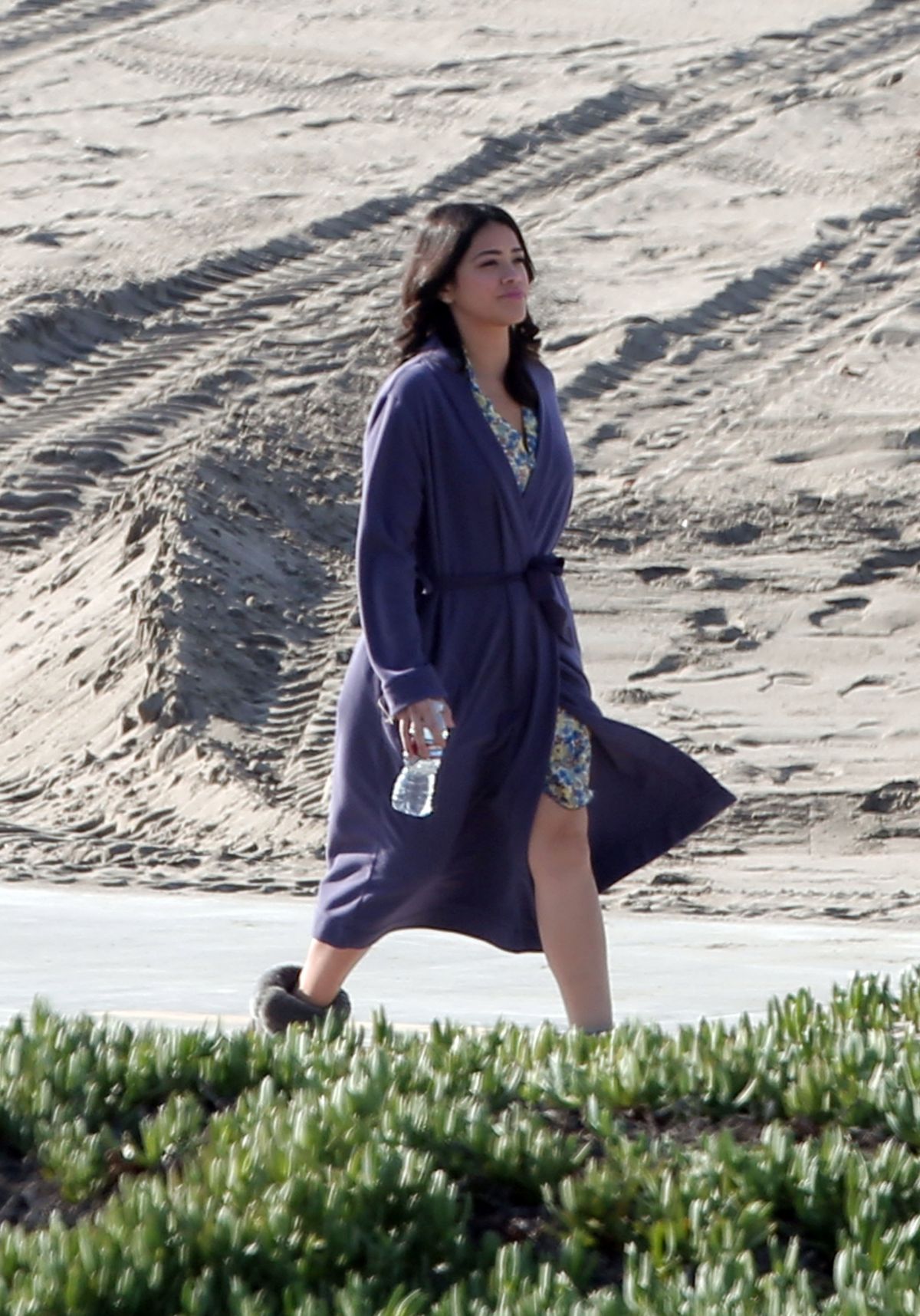 GINA RODRIGUEZ on the Set of Jane the Virgin in Los Angeles 01/14/2016 ...