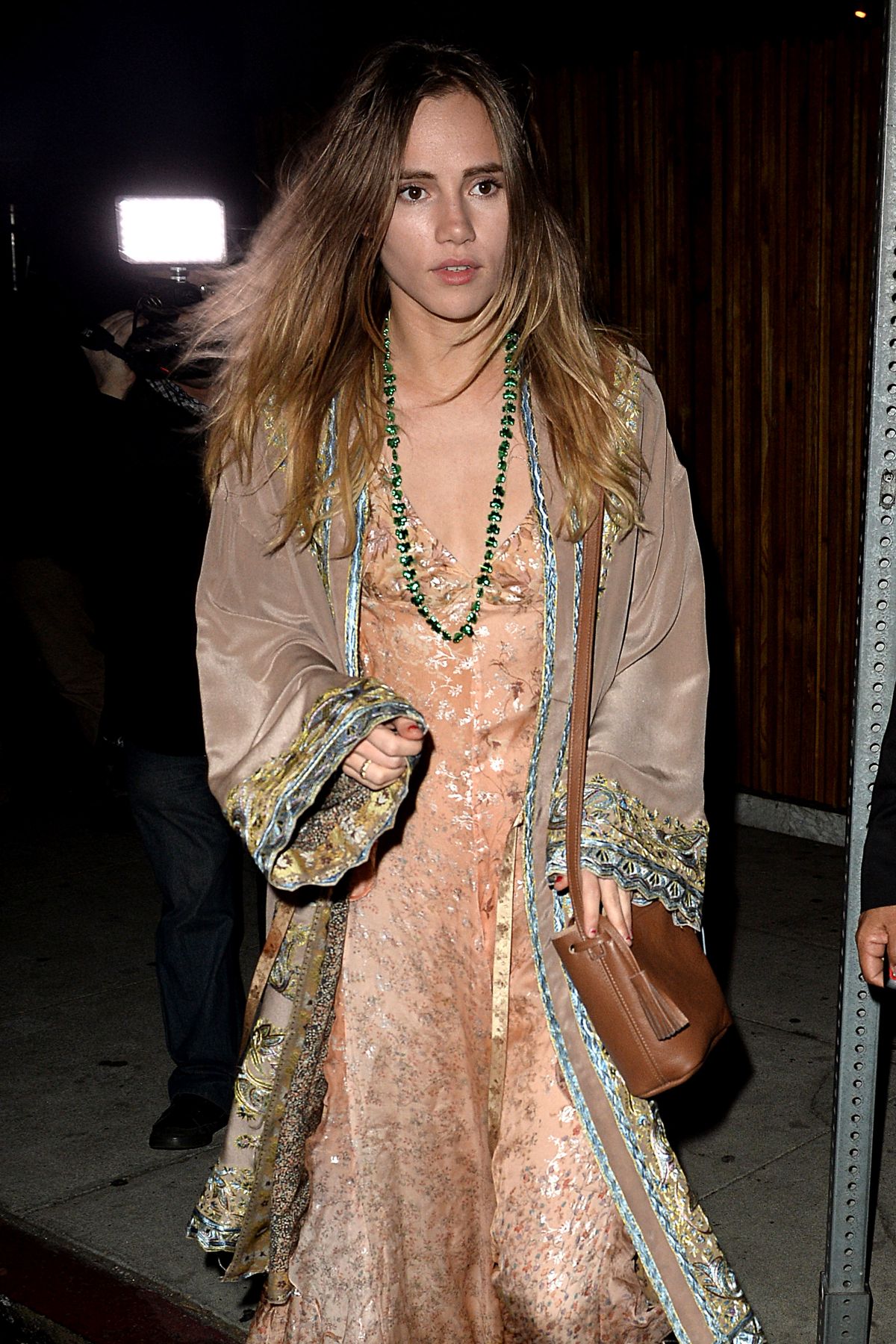 SUKI WATERHOUSE Leaves Nice Guy in Los Angeles 03/17/2016 – HawtCelebs