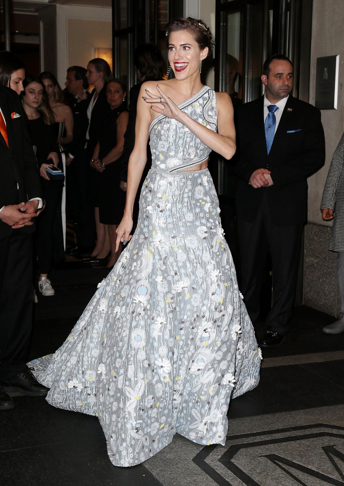 ALLISON WILLIAMS at Costume Institute Gala 2016 in New York 05/02/2016 ...