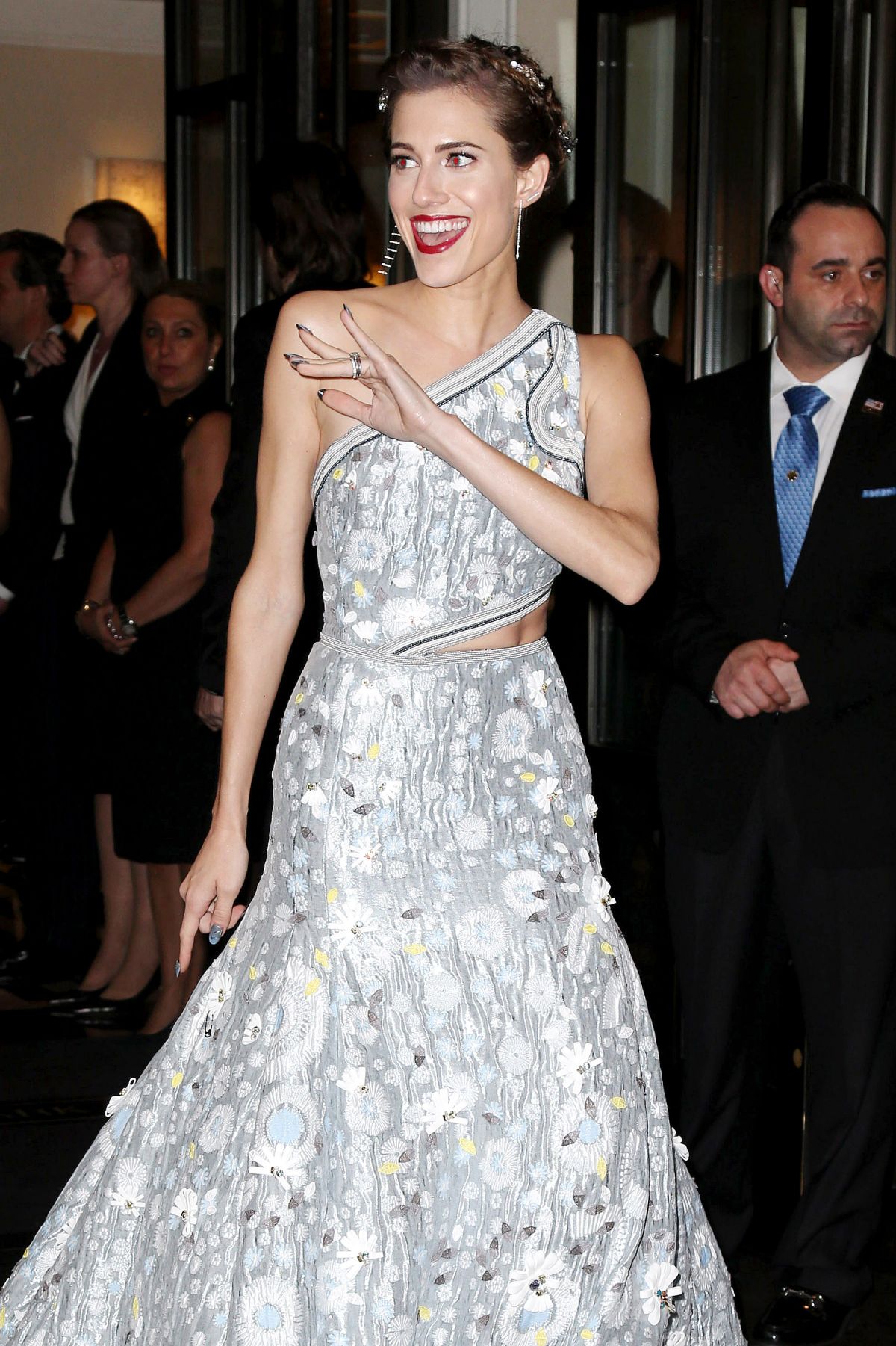 ALLISON WILLIAMS at Costume Institute Gala 2016 in New York 05/02/2016 ...