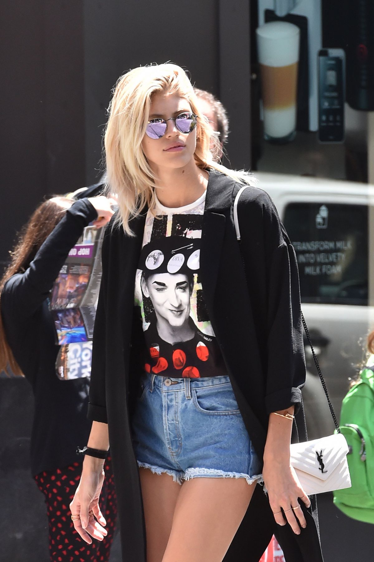 Devon Windsor – Page 14 – HawtCelebs