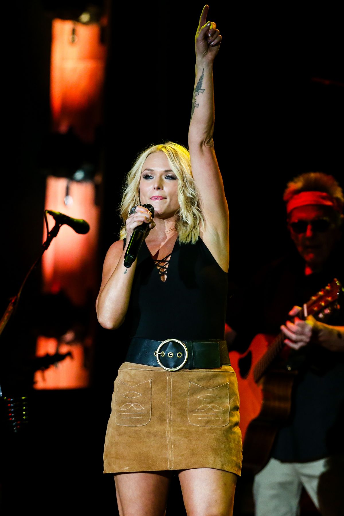 MIRANDA LAMBERT Performs in Virginia 06/17/2016 – HawtCelebs