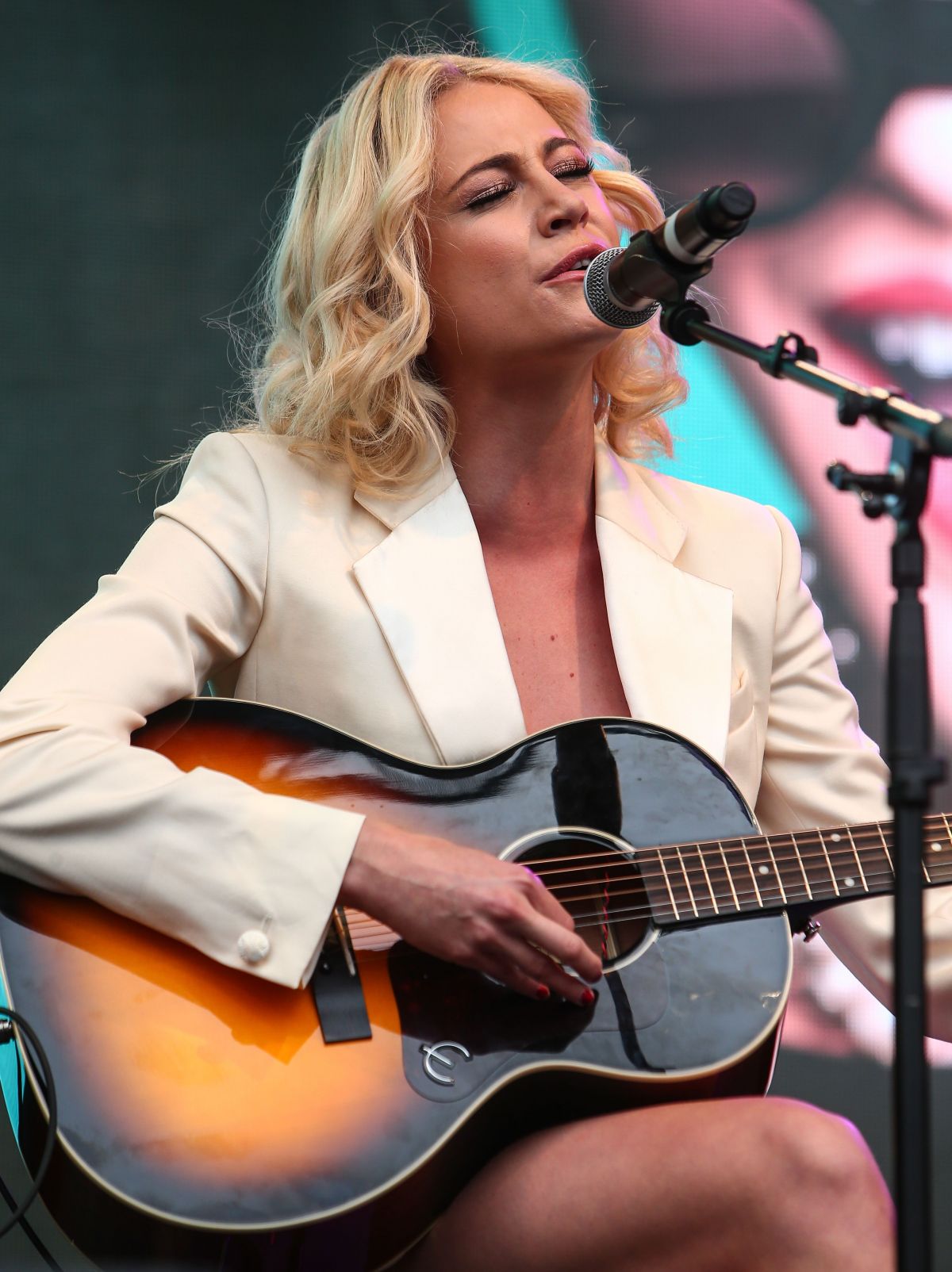 PIXIE LOTT at Breakfast at Tiffany’s Performance at West End Live in ...