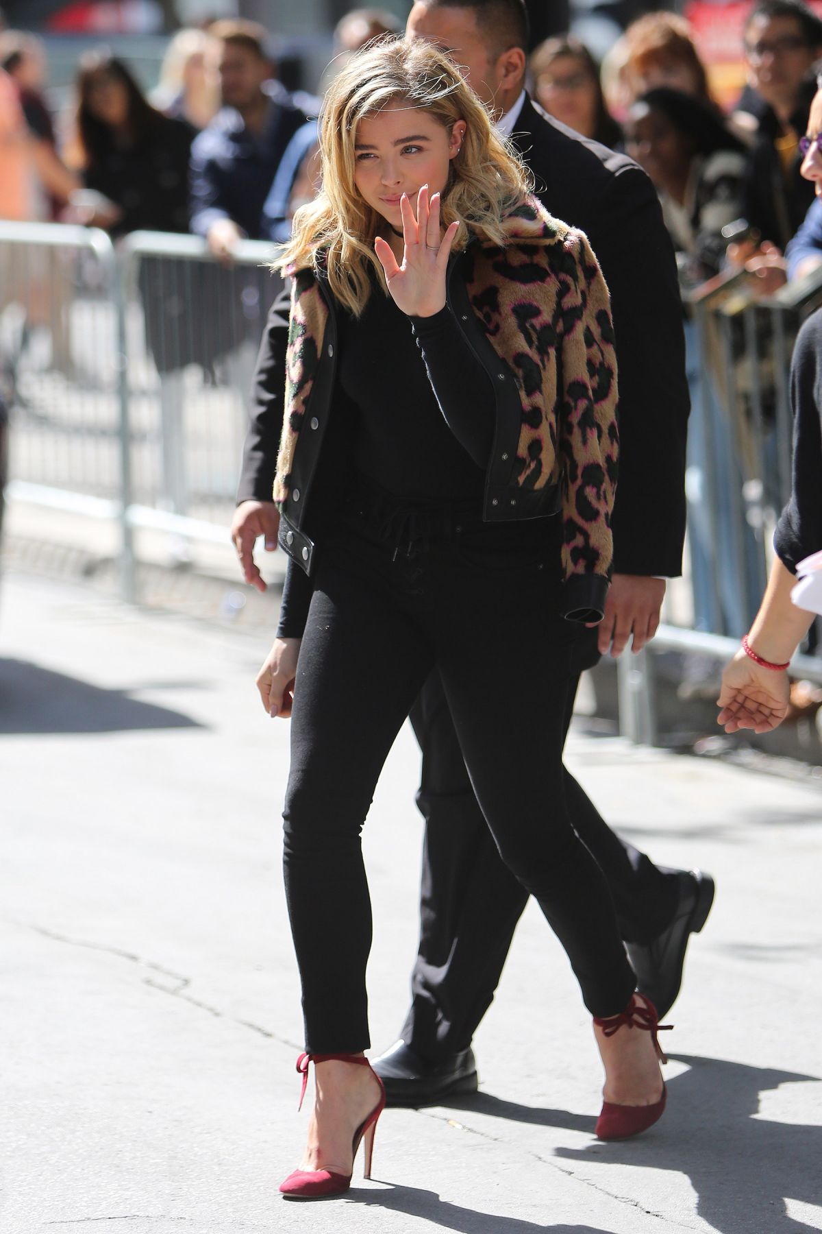 CHLOE MORETZ Out and About in Toronto 09/16/2016 – HawtCelebs