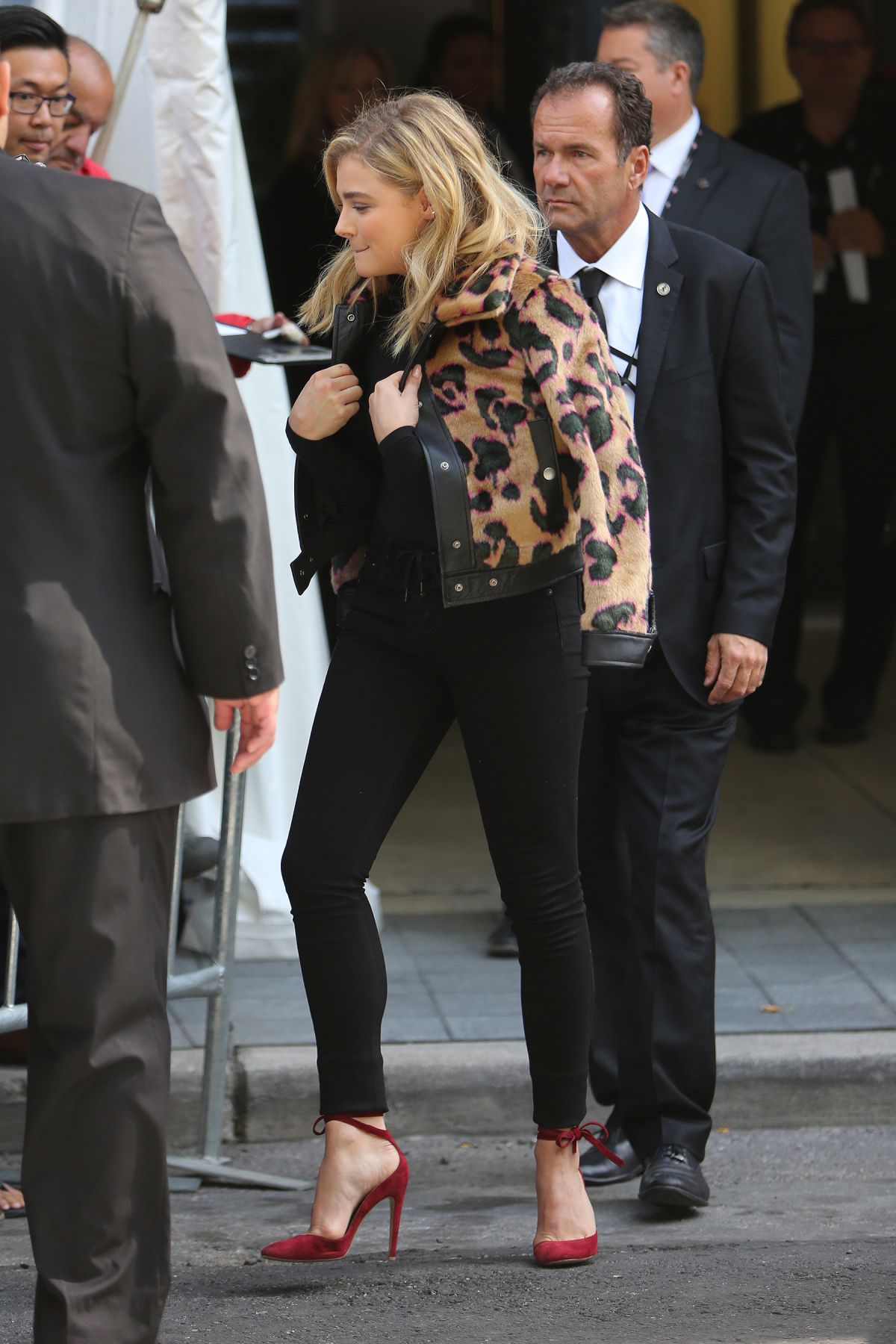 CHLOE MORETZ Out and About in Toronto 09/16/2016 – HawtCelebs