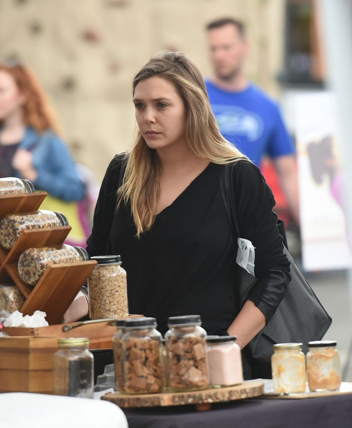 ELIZABETH OLSEN Shopping at Farmer’s Market in Los Angeles 10/16/2016 ...