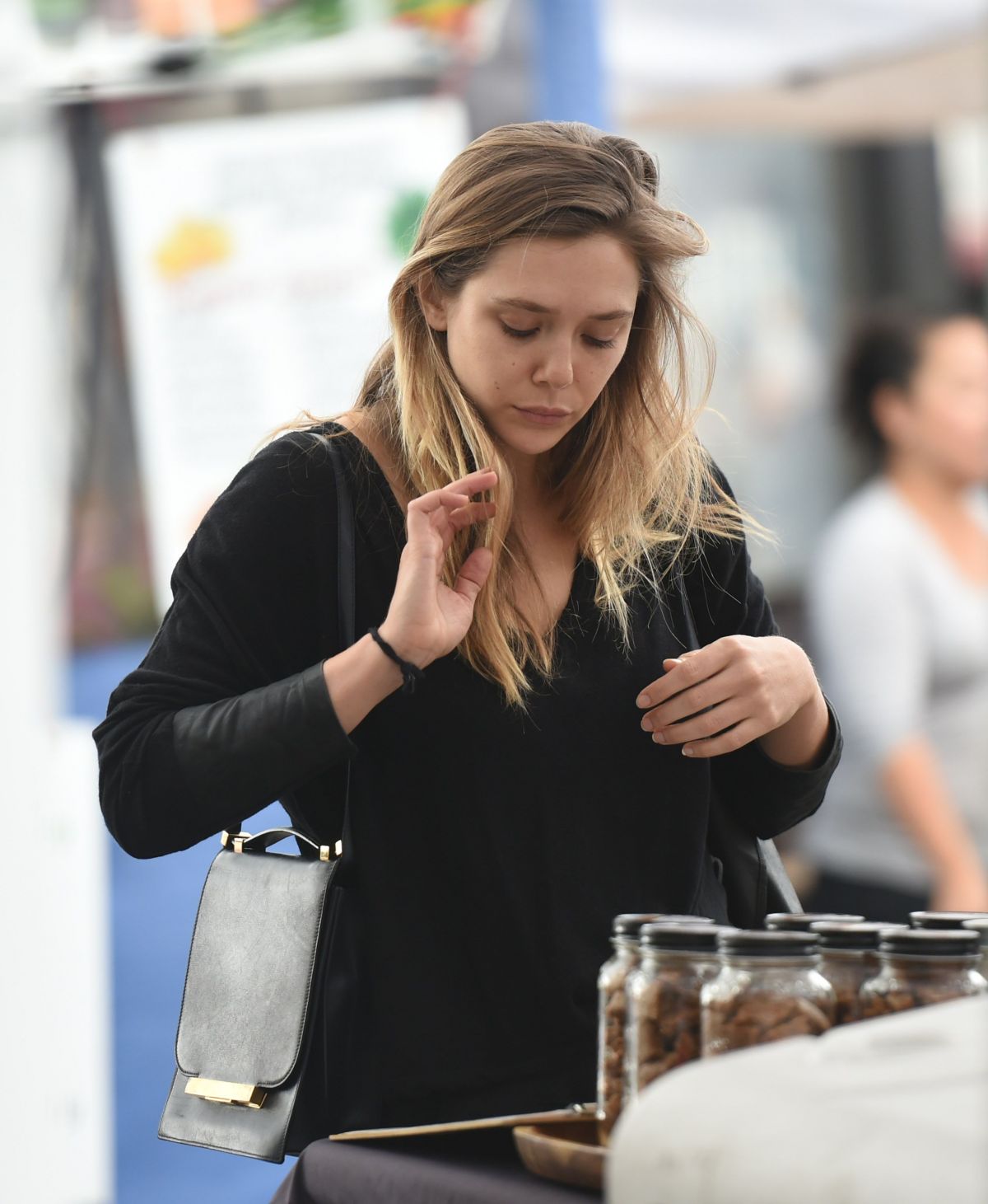 ELIZABETH OLSEN Shopping at Farmer’s Market in Los Angeles 10/16/2016 ...