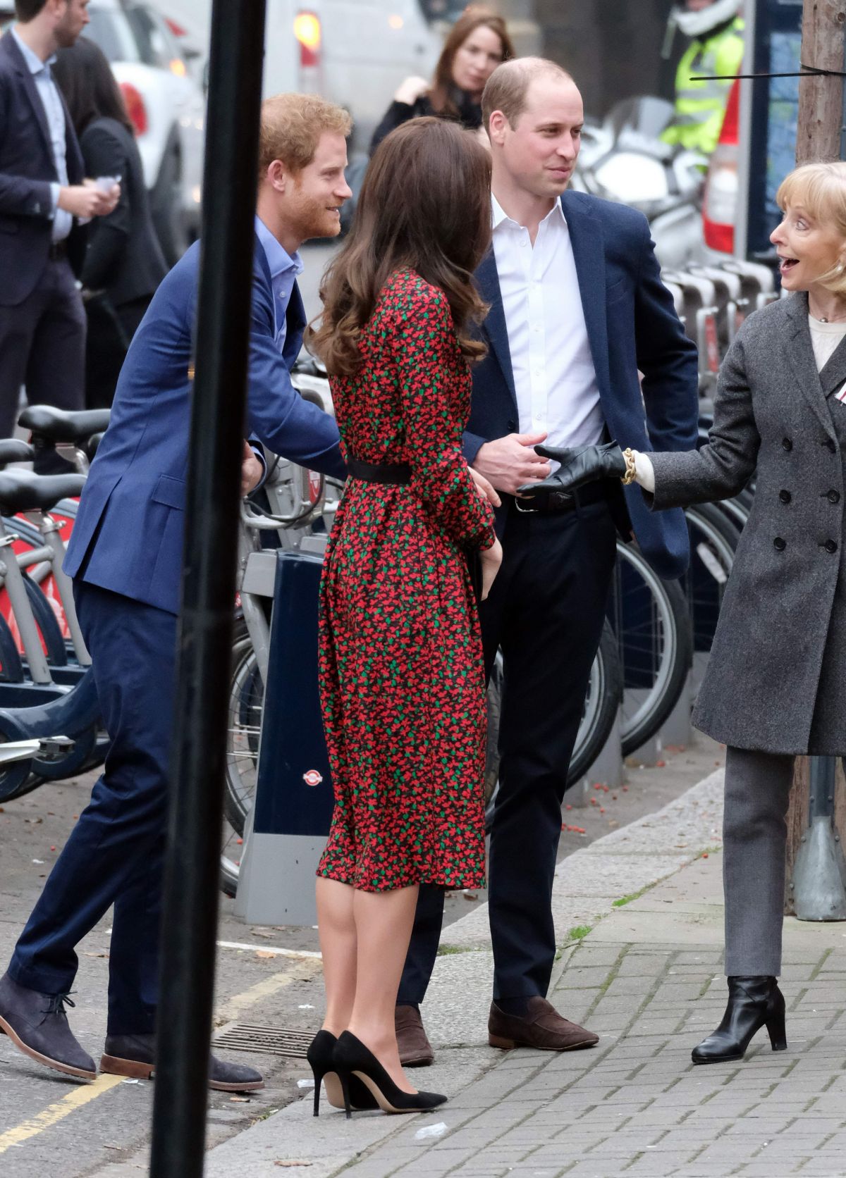 KATE MIDDLETON Arrives at Harrow Club in West London 12/19/2016 ...