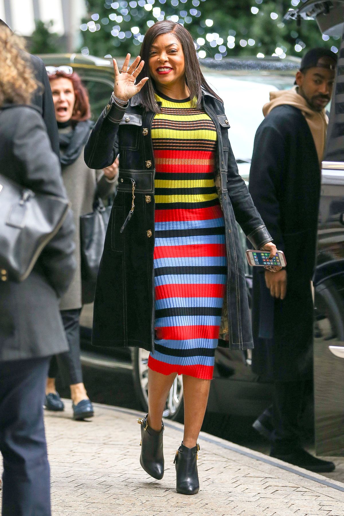 TARAJI P. HENSON Leaves ABC Studios in New York 12/08/2016 – HawtCelebs