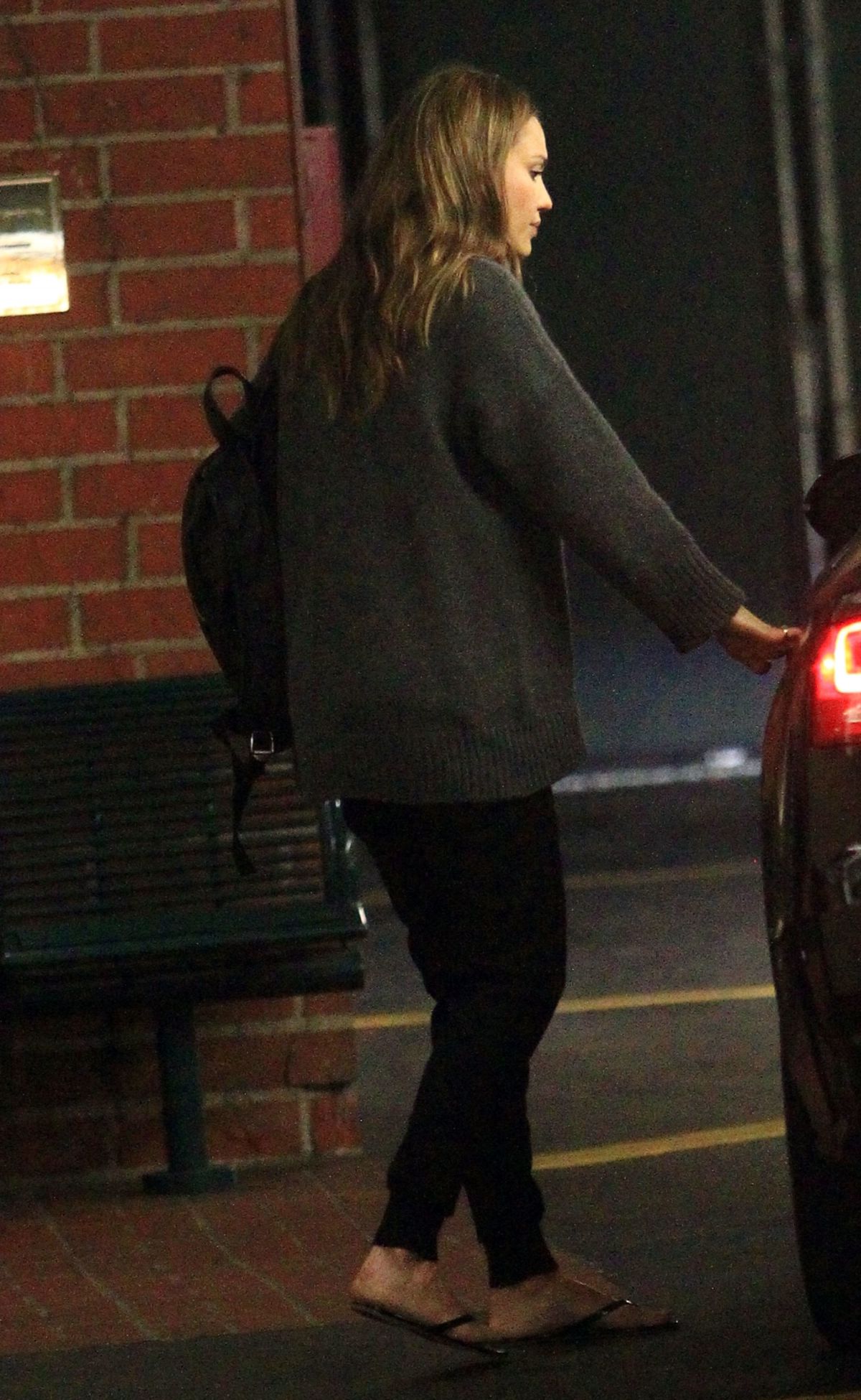 JESSICA ALBA Headig to a Doctor in Beverly Hills 01/003/2016 – HawtCelebs