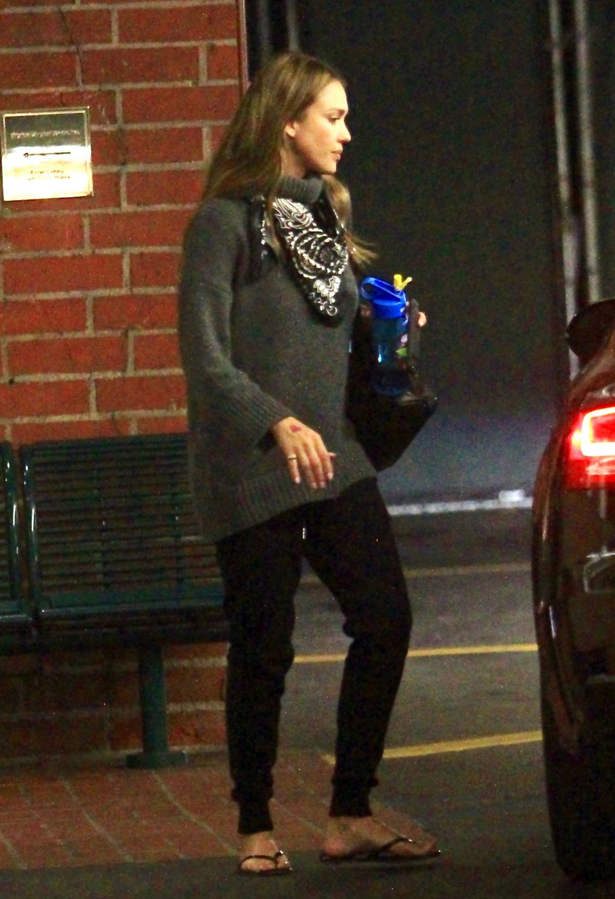 JESSICA ALBA Headig to a Doctor in Beverly Hills 01/003/2016 – HawtCelebs