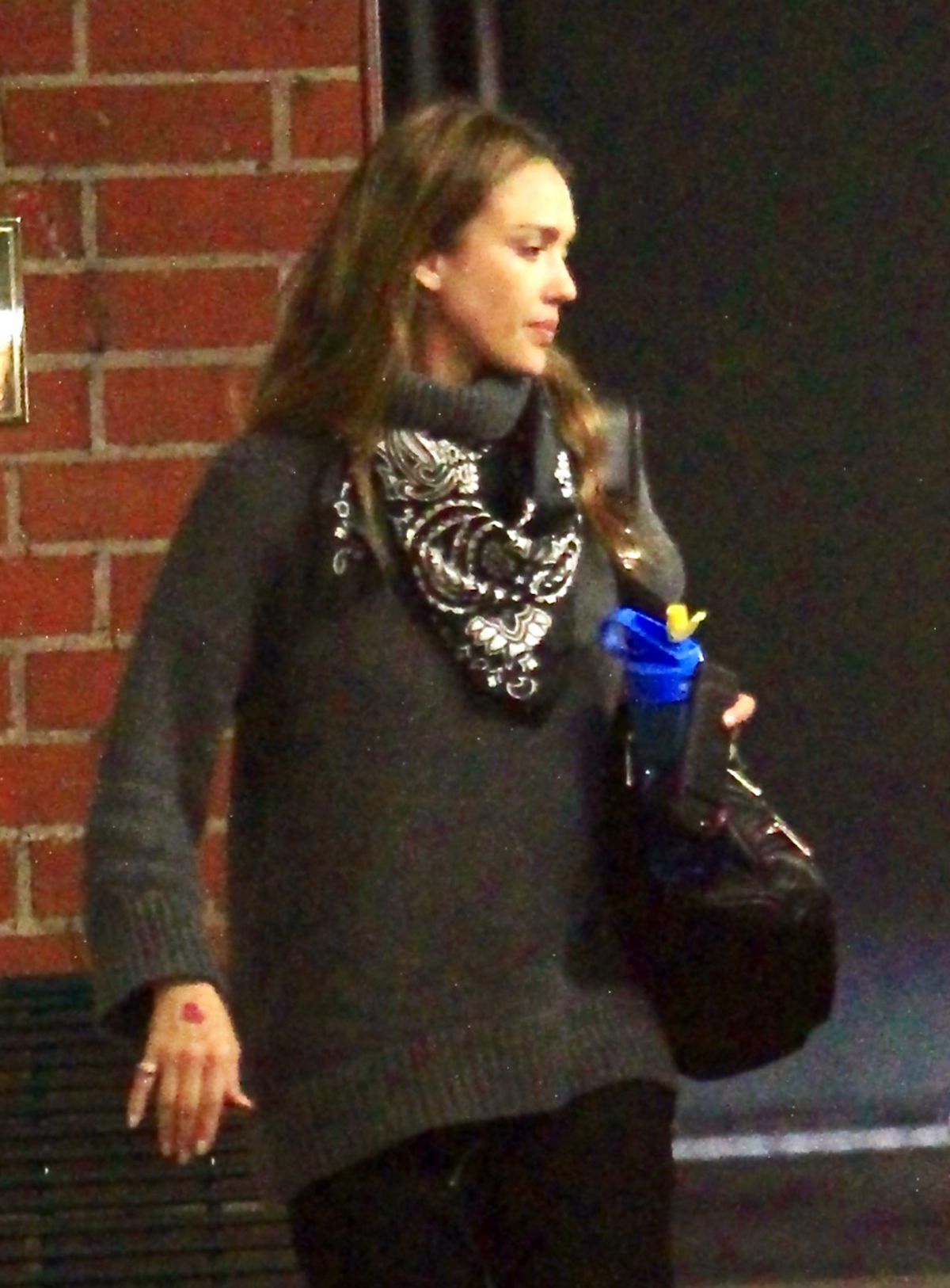 JESSICA ALBA Headig to a Doctor in Beverly Hills 01/003/2016 – HawtCelebs