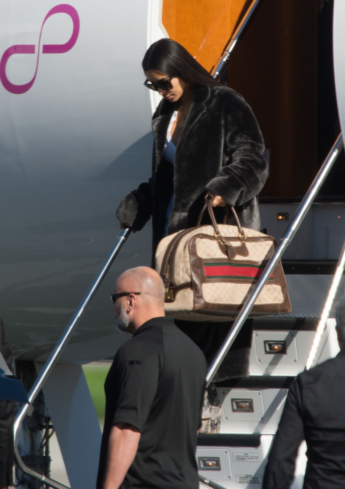 KIM KARDASHIAN Leaves a Private Jet in Los Angeles 01/17/2017 – HawtCelebs
