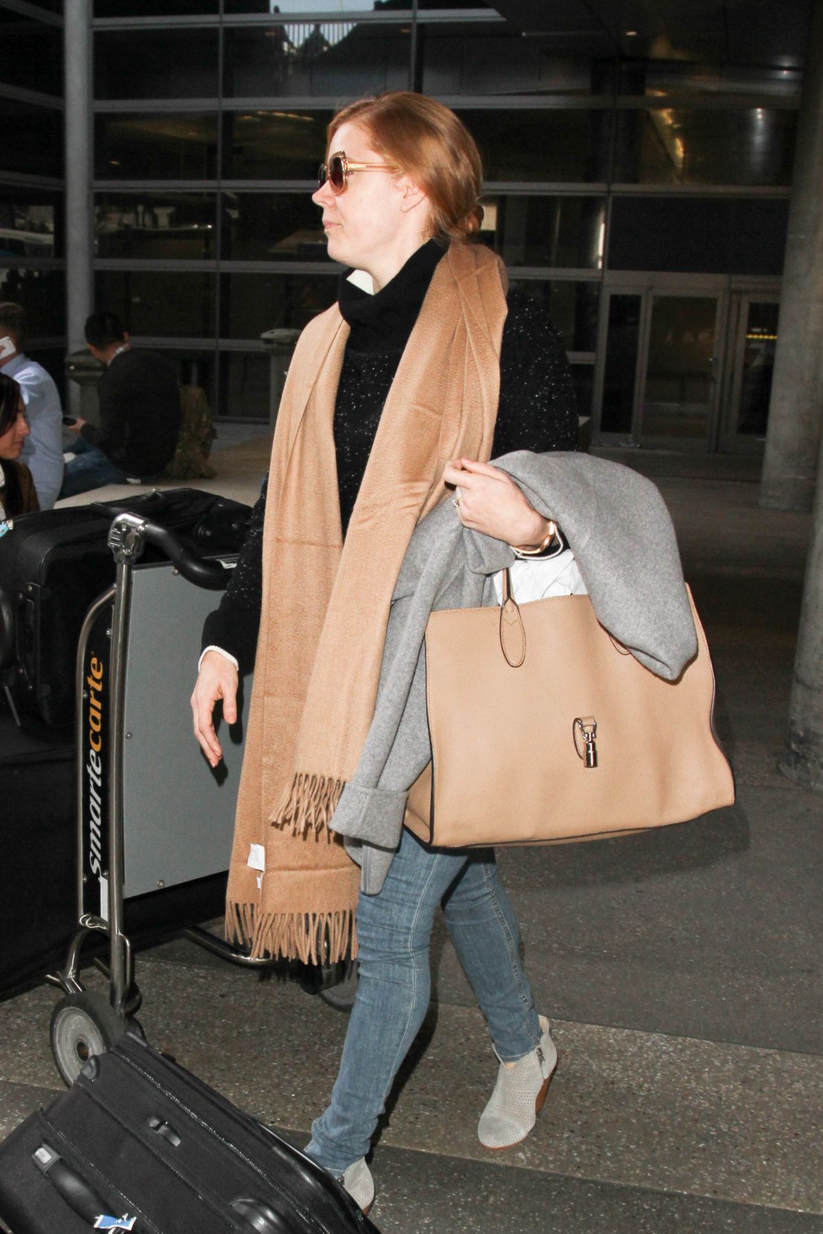 AMY ADAMS at LAX Airport in Los Angeles 02/14/2017 – HawtCelebs