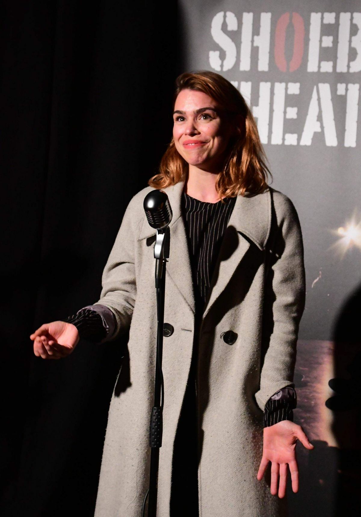 BILLIE PIPER at Shoebox Theatre in Swindon 02/26/2017 – HawtCelebs