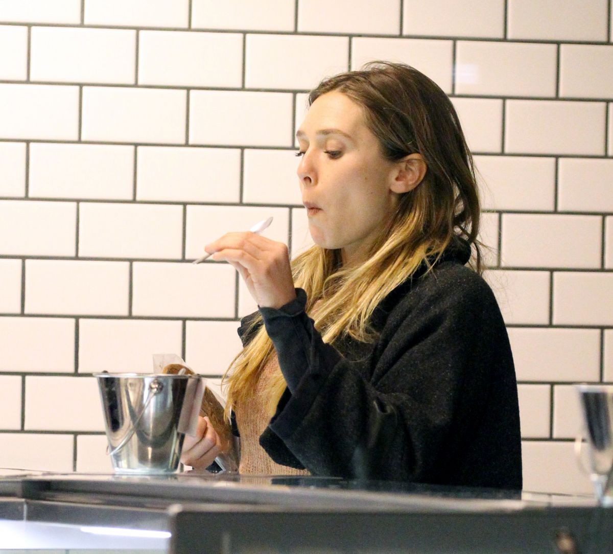 ELIZABETH OLSEN Eating Ice Cream at McConnell’s in Studio City 02/201 ...
