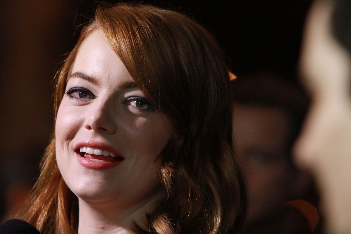 EMMA STONE at Outstanding Performers Tribute at 32nd Santa Barbara ...