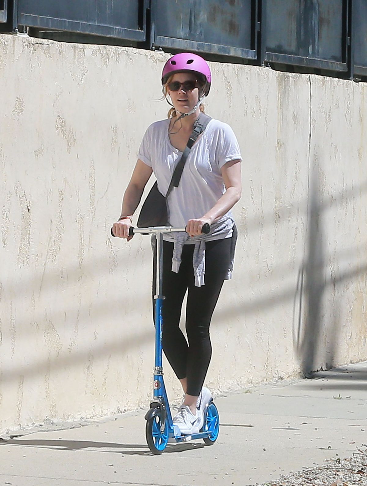 AMY ADAMS Riding a Scooter Out in Studio City 04/01/2017 – HawtCelebs