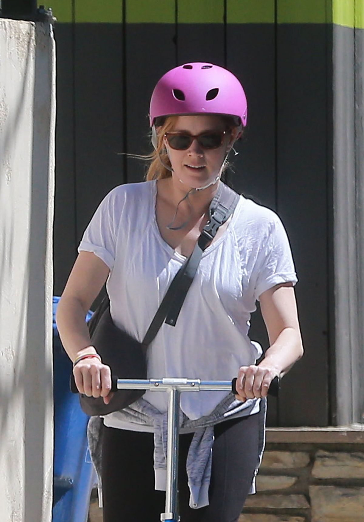 AMY ADAMS Riding a Scooter Out in Studio City 04/01/2017 – HawtCelebs