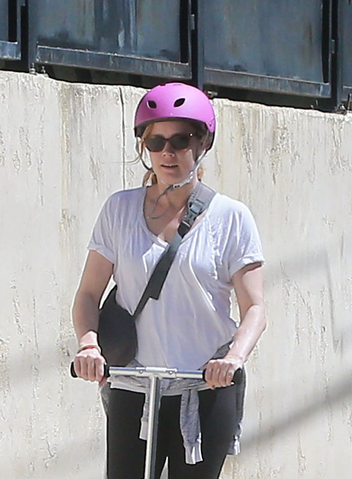AMY ADAMS Riding a Scooter Out in Studio City 04/01/2017 – HawtCelebs