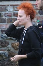MARGOT ROBBIE as Queen Elizabeth I on the Set of Mary Queen of Scots ...