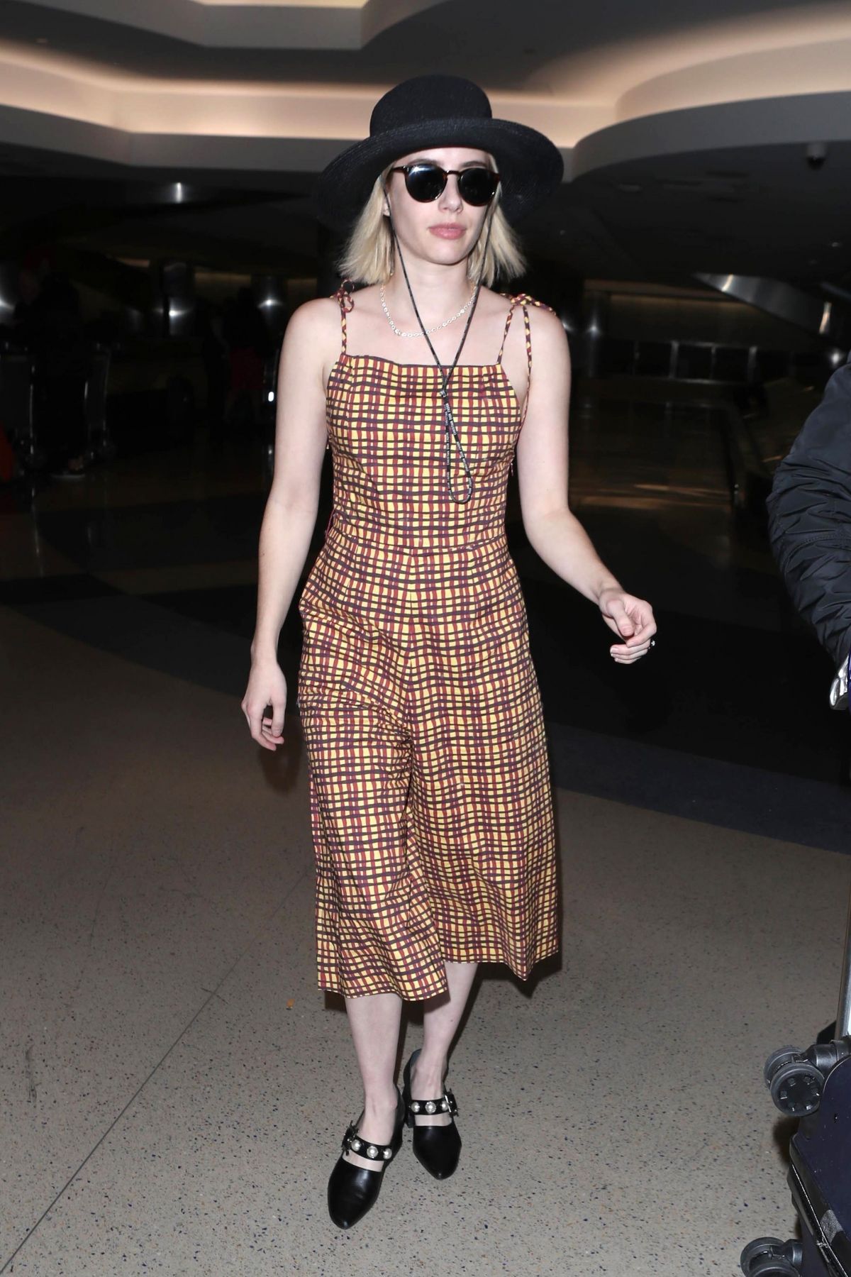 EMMA ROBERTS at Los Angeles International Airport 12/14/2017 – HawtCelebs