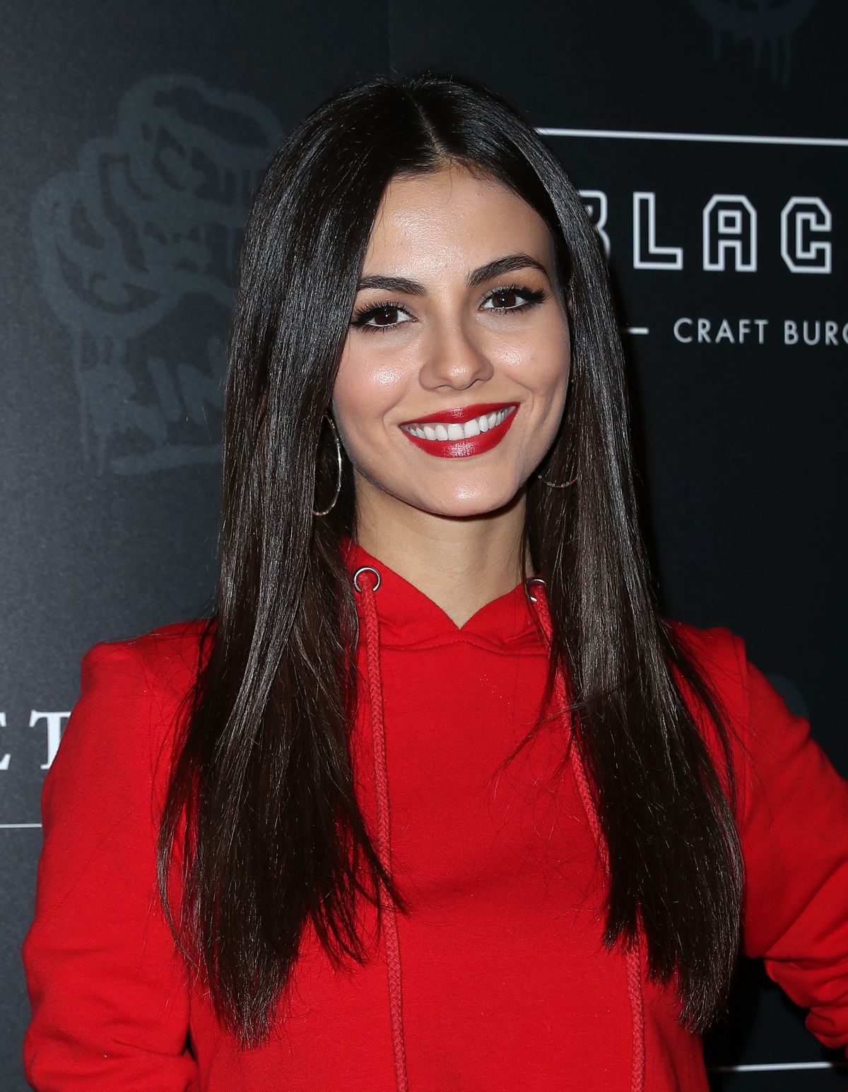 VICTORIA JUSTICE at Black Tap Craft Burgers & Beer Grand Opening in Las ...
