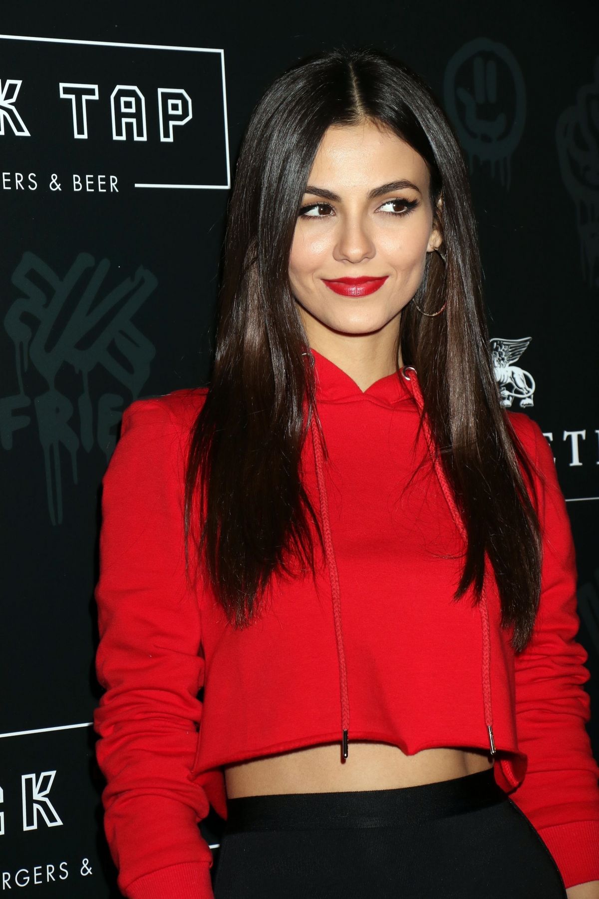 VICTORIA JUSTICE at Black Tap Craft Burgers & Beer Grand Opening in Las ...