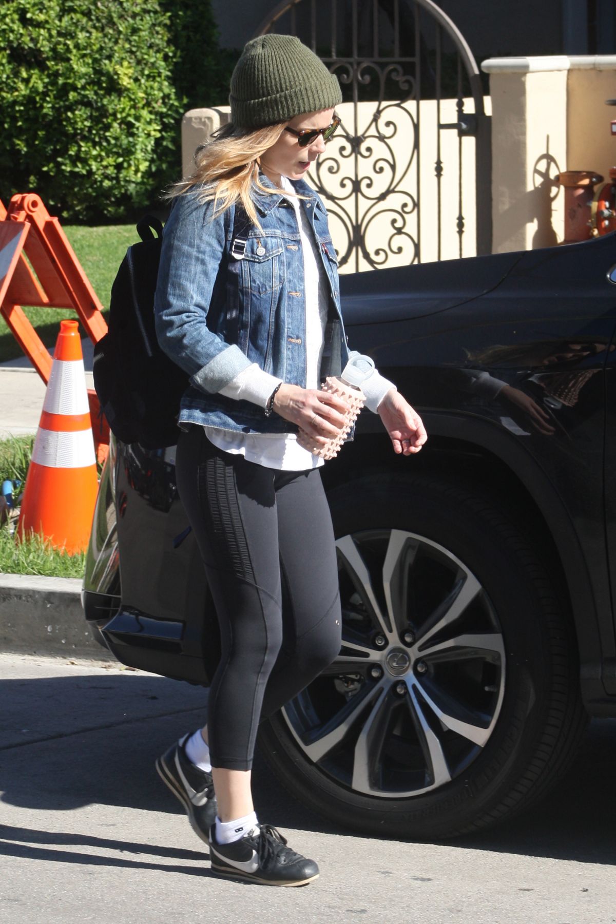 KATE MARA Heading to a Gym in Los Angeles 01/22/2018 – HawtCelebs