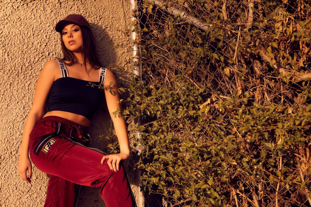 KIRA KOSARIN by Sean Schiedt Photoshoot, January 2018 – HawtCelebs