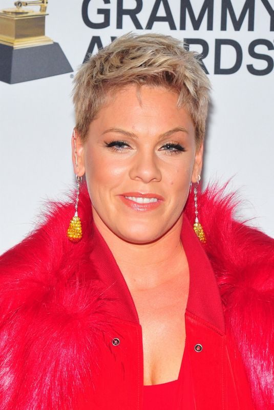 Pink – Page 7 – HawtCelebs
