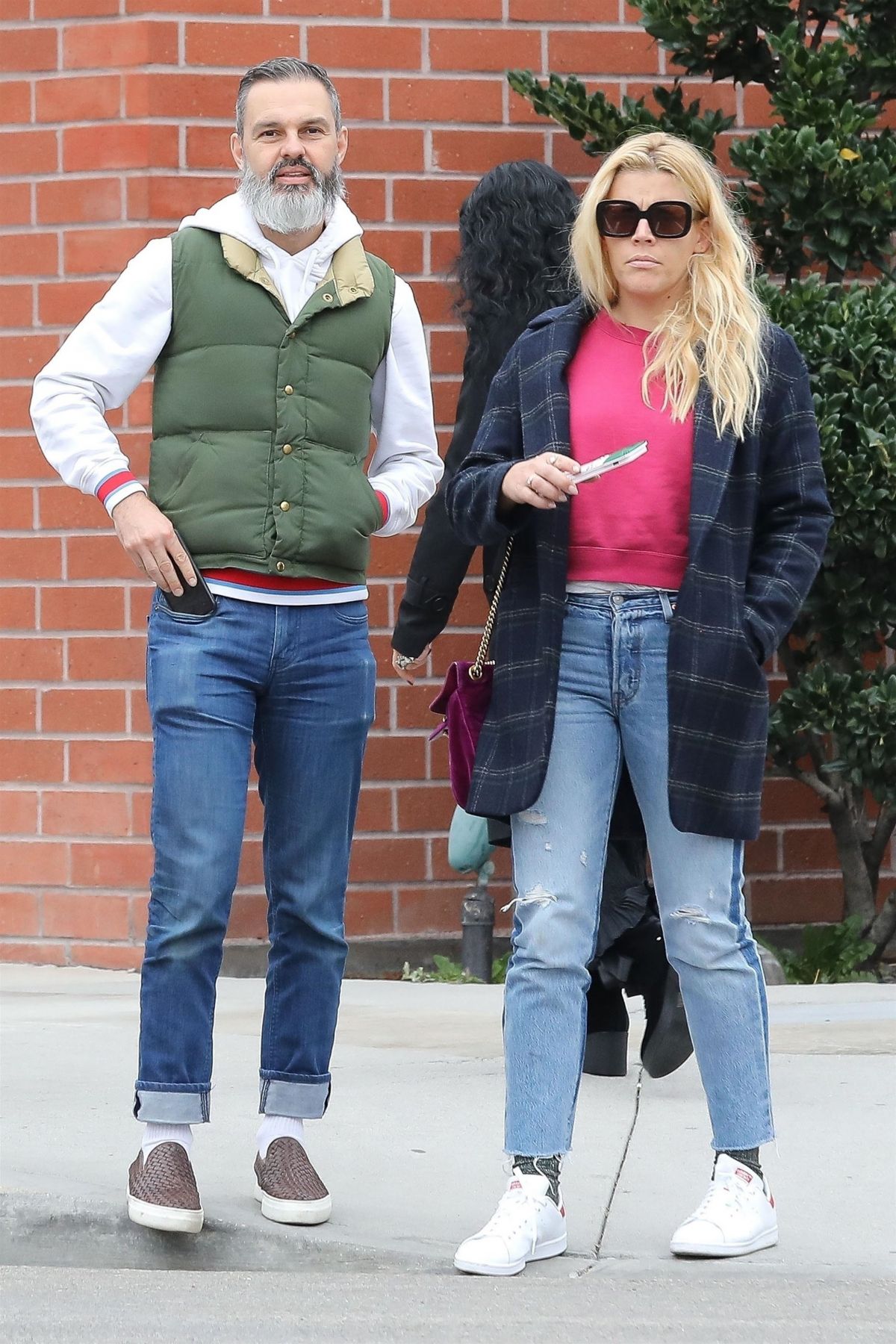 BUSY PHILIPPS and Marc Silverstein Out Shopping in Beverly Hills 03/20 ...